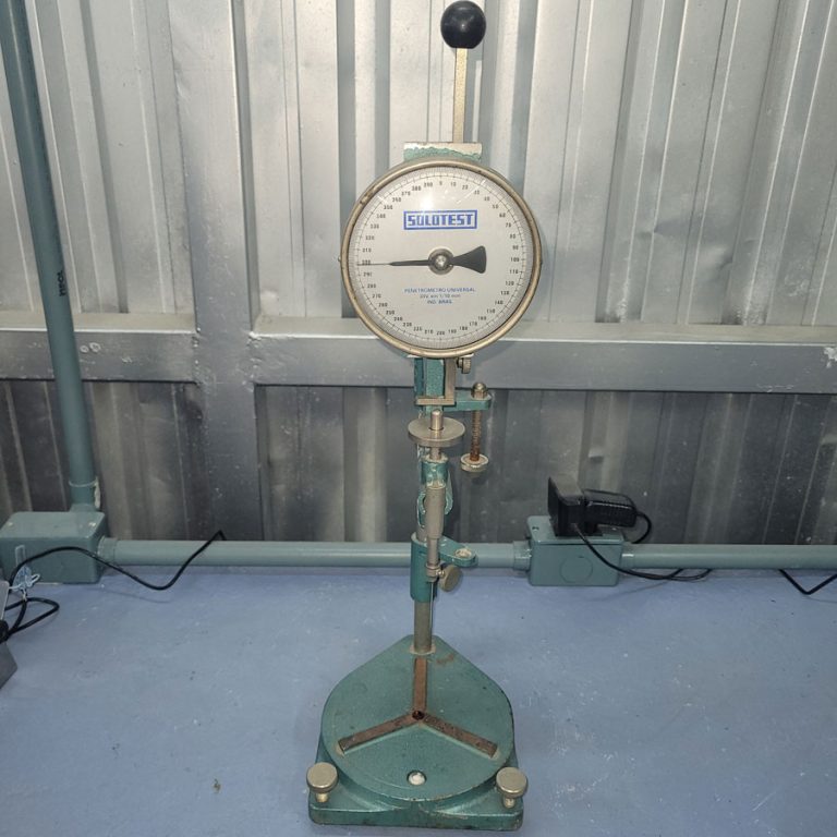 O que é CAP (cimento asfáltico de petróleo) - Rossot Engenharia